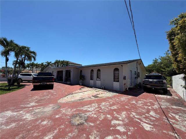 5 bedroom luxury Villa for sale in Miami, Florida
