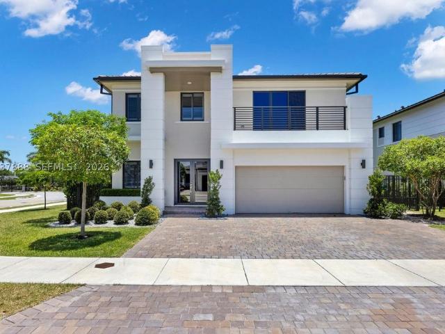 5 bedroom luxury Villa for sale in Miami, Florida