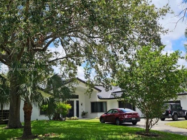 5 bedroom luxury Villa for sale in Miami, Florida