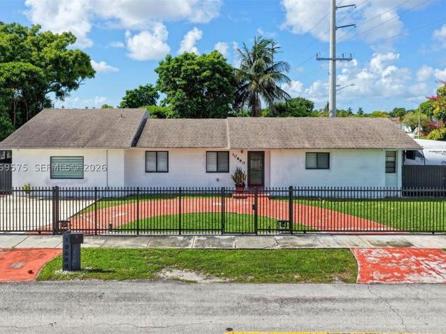 5 bedroom luxury Villa for sale in Miami, Florida