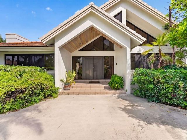5 bedroom luxury Villa for sale in Miami, Florida