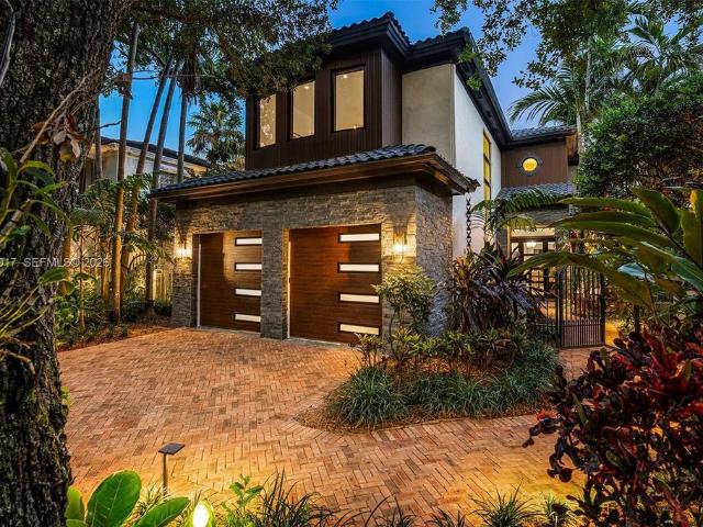 5 bedroom luxury Villa for sale in Miami, Florida