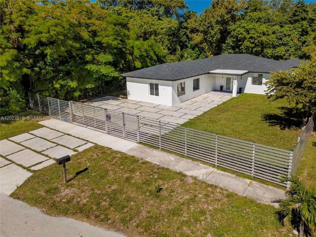 5 bedroom luxury Villa for sale in Miami, Florida