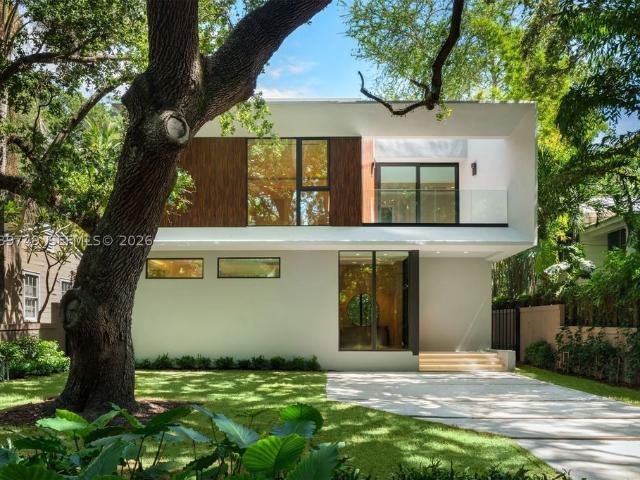 5 bedroom luxury Villa for sale in Miami, Florida