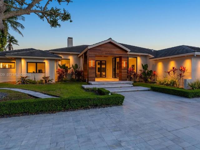5 bedroom luxury Villa for sale in Miami, Florida