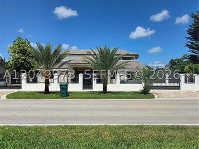 5 bedroom luxury Villa for sale in Miami, Florida