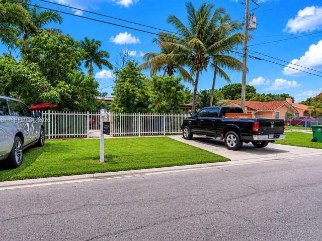 5 bedroom luxury Villa for sale in Miami, Florida