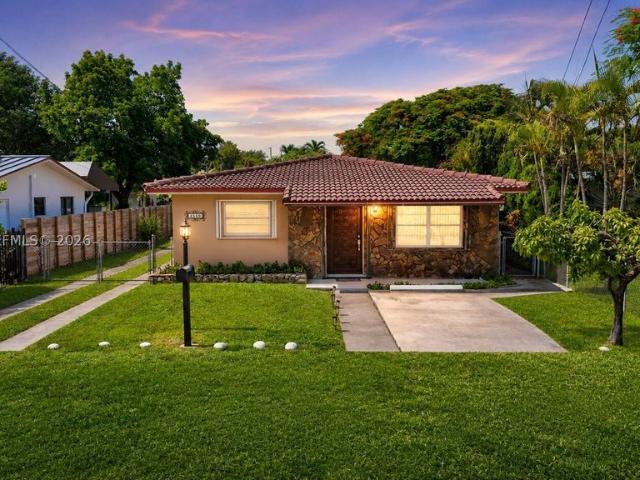 5 bedroom luxury Villa for sale in Miami, Florida