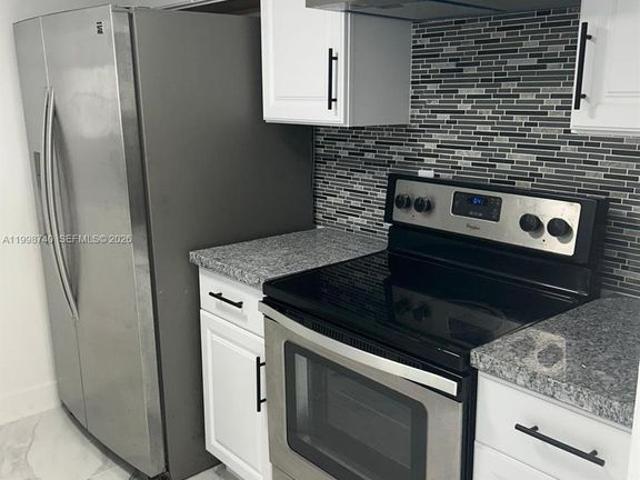 5 bedroom luxury Villa for sale in Miami Gardens, United States