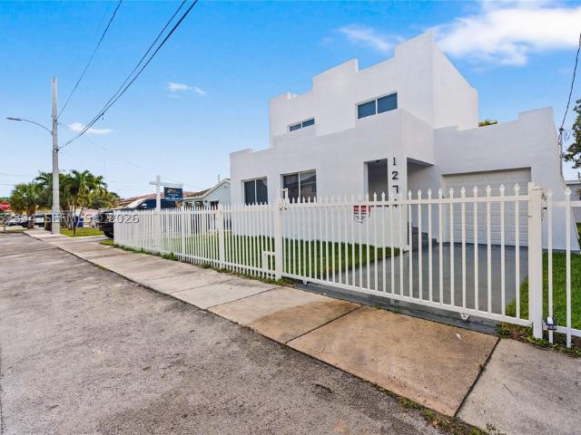 5 bedroom luxury Villa for sale in Miami Heights Trailer Park, United States