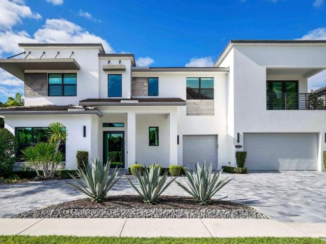 5 bedroom luxury Villa for sale in Boca Raton, Florida