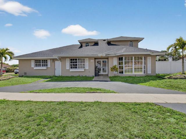 5 bedroom luxury Villa for sale in Boca Raton, Florida