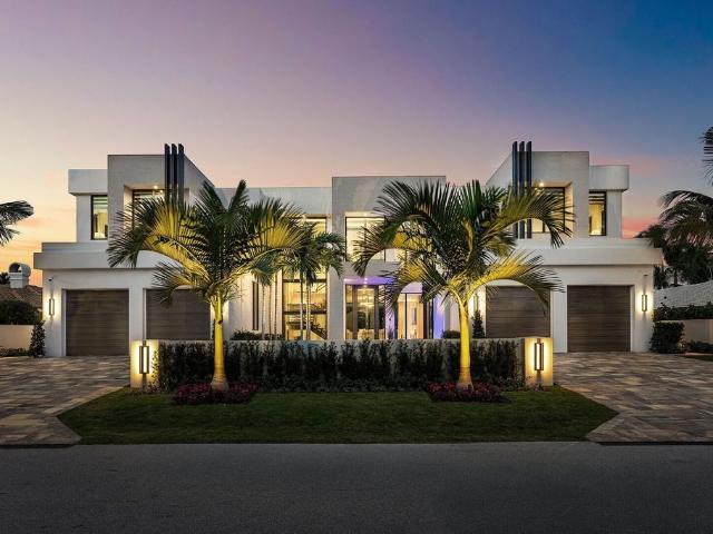 5 bedroom luxury Villa for sale in Boca Raton, Florida