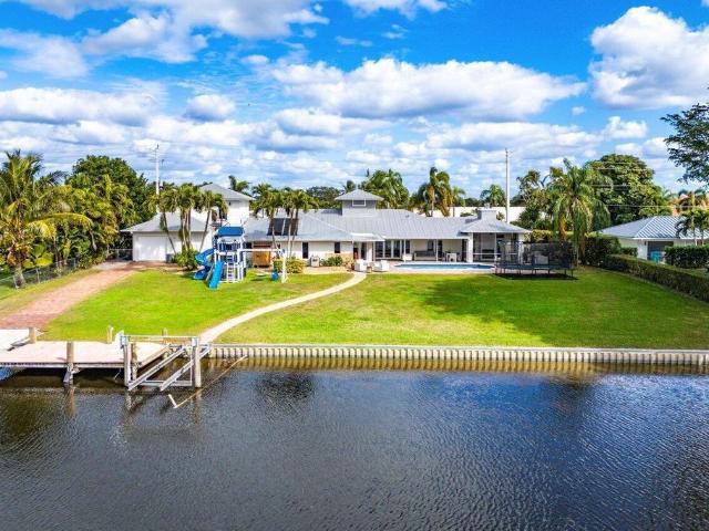 5 bedroom luxury Villa for sale in Boynton Beach, Florida