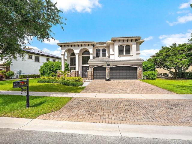 5 bedroom luxury Villa for sale in Boynton Beach, Florida
