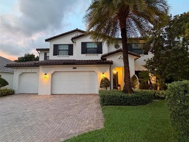 5 bedroom luxury Villa for sale in Cooper City, Florida