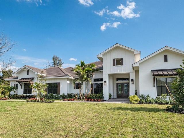 5 bedroom luxury Villa for sale in Davie, Florida