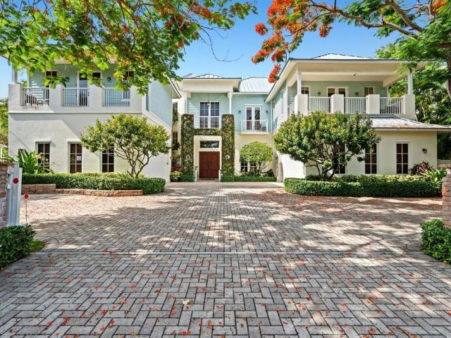 5 bedroom luxury Villa for sale in Delray Beach, Florida