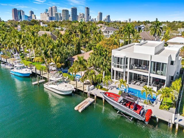 5 bedroom luxury Villa for sale in Fort Lauderdale, Florida