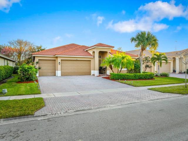 5 bedroom luxury Villa for sale in Fort Pierce, Florida