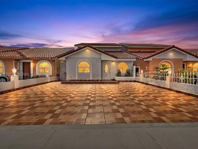 5 bedroom luxury Villa for sale in Hialeah, United States
