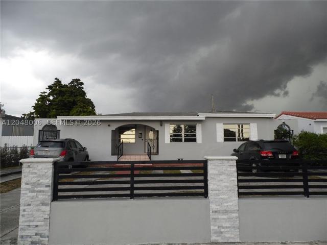 5 bedroom luxury Villa for sale in Hialeah, United States