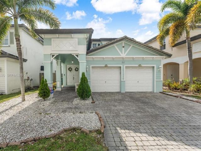5 bedroom luxury Villa for sale in Homestead, Florida