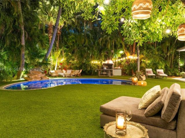 5 bedroom luxury Villa for sale in Key Biscayne, United States