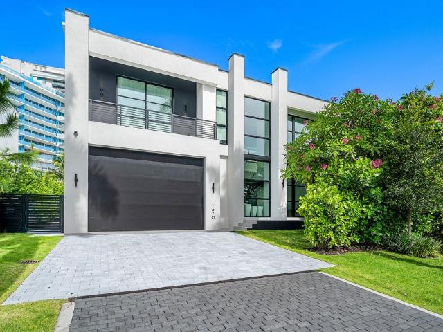 5 bedroom luxury Villa for sale in Lauderdale by the sea, Florida