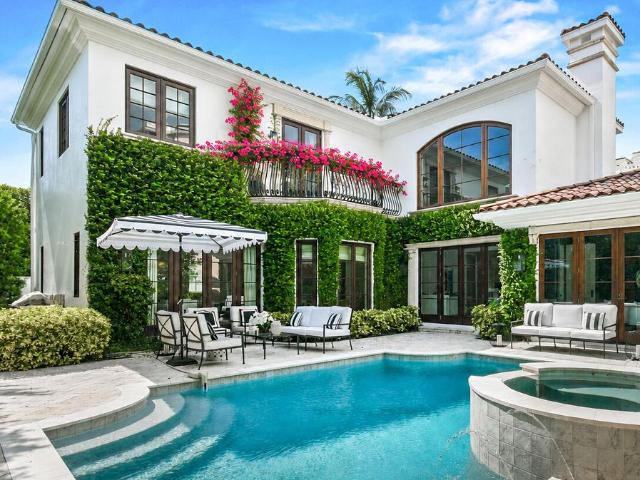 5 bedroom luxury Villa for sale in Palm Beach, Florida