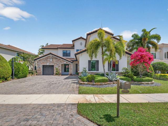5 bedroom luxury Villa for sale in Parkland, Florida