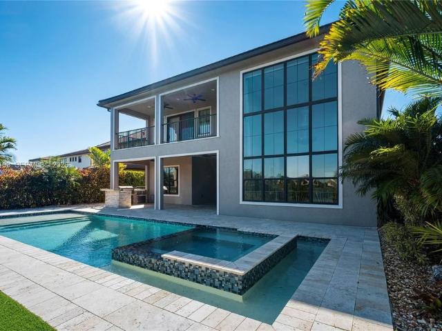 5 bedroom luxury Villa for sale in Parkland, Florida