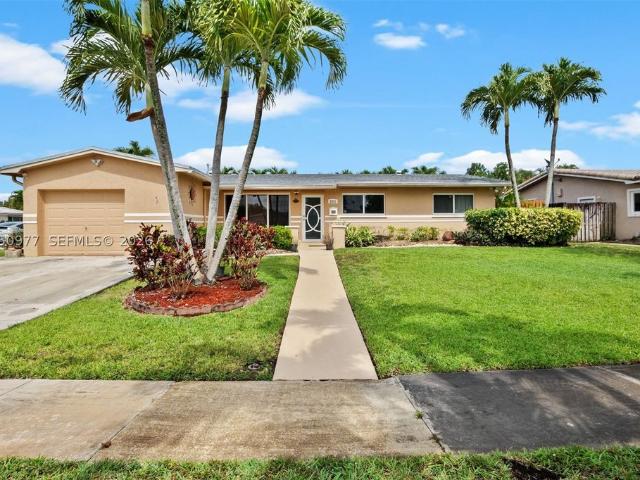 5 bedroom luxury Villa for sale in Pembroke Pines, United States