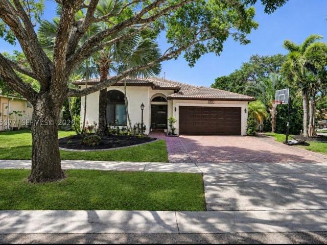 5 bedroom luxury Villa for sale in Pembroke Pines, United States