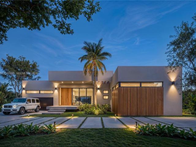 5 bedroom luxury Villa for sale in Pinecrest, United States