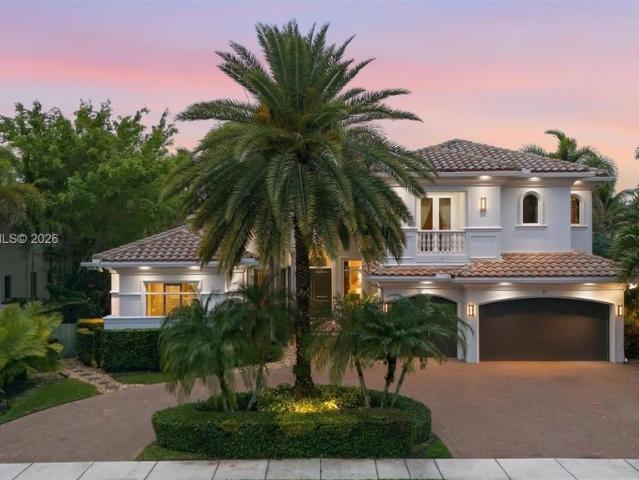 5 bedroom luxury Villa for sale in Plantation, Florida