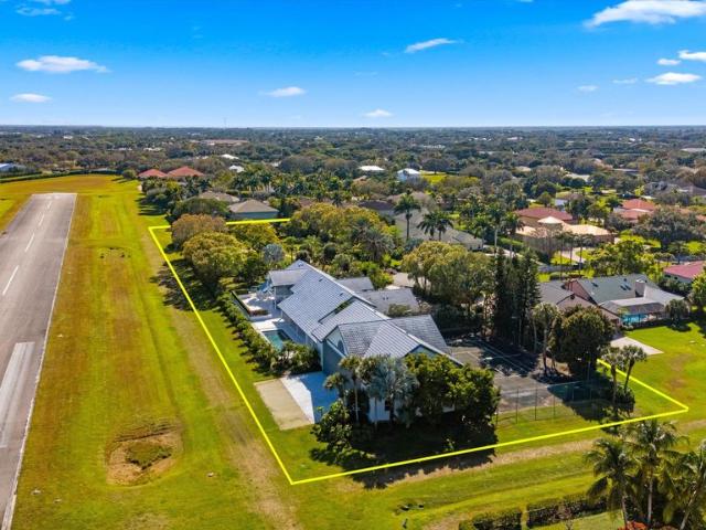 5 bedroom luxury Villa for sale in Wellington, Florida