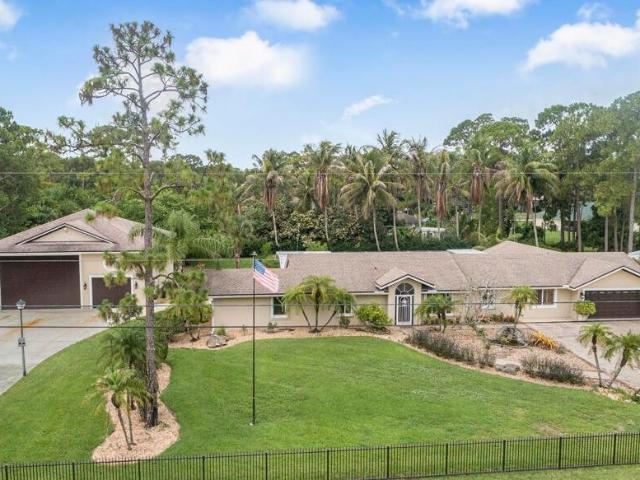 5 bedroom luxury Villa for sale in West Palm Beach, Florida
