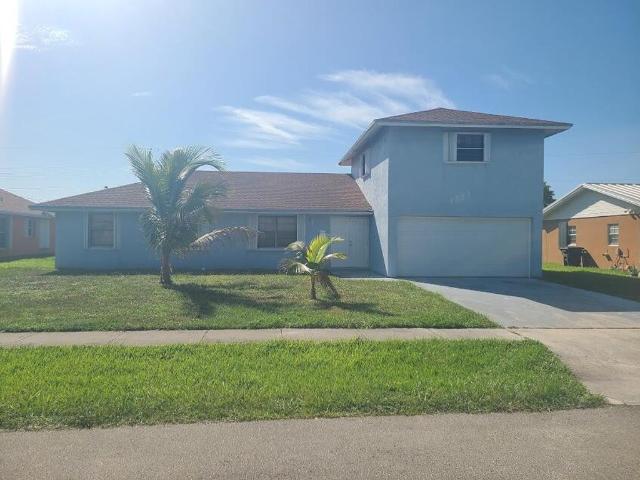5 bedroom luxury Villa for sale in West Palm Beach, Florida