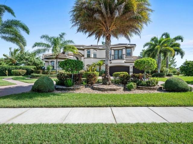 5 bedroom luxury Villa for sale in West Palm Beach, Florida