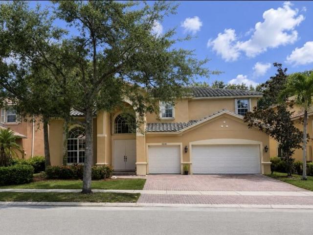 5 bedroom luxury Villa for sale in Weston, United States