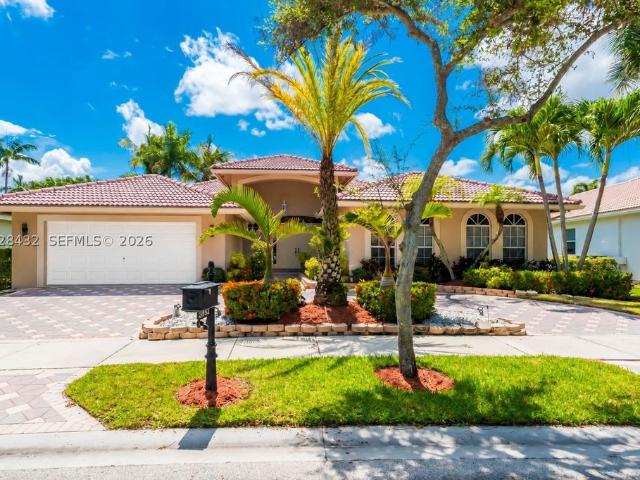 5 bedroom luxury Villa for sale in Weston, United States