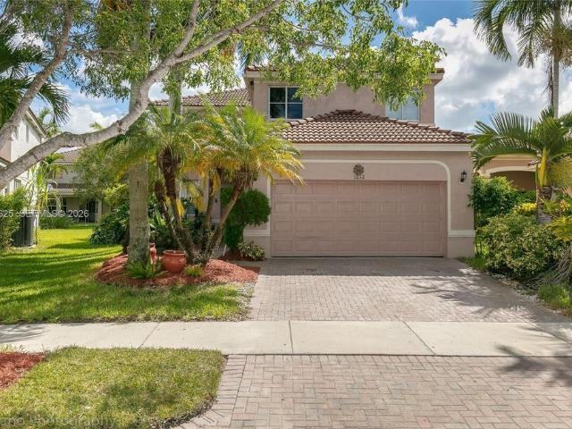 5 bedroom luxury Villa for sale in Weston, Florida