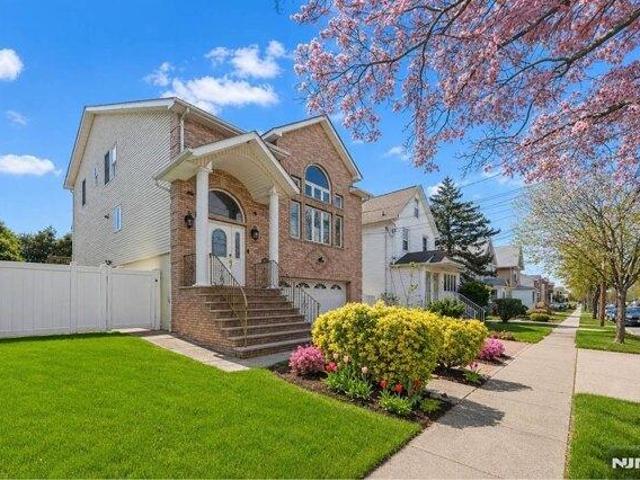 5 bedroom, Lyndhurst NJ 07071 102530955