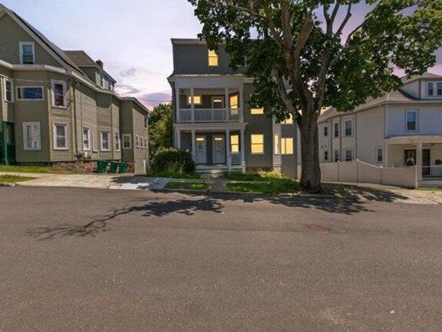 5 bedroom, Lynn MA 01904 105095839