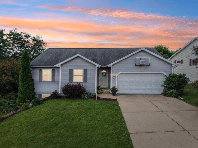 5 bedroom, Mount Horeb WI 53572 93003527