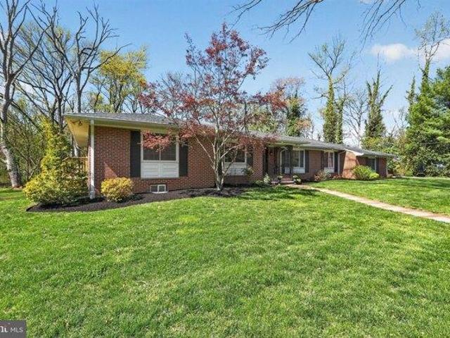 5 bedroom, Moorestown NJ 08057 LS102566112