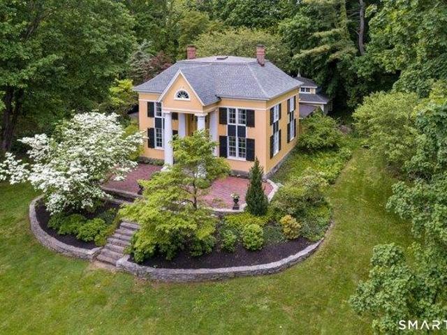 5 bedroom, Madison CT 06443 104789380