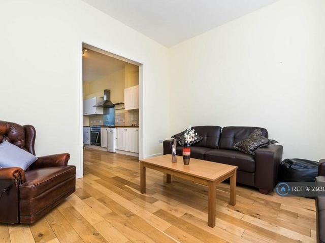 5 bedroom maisonette to rent