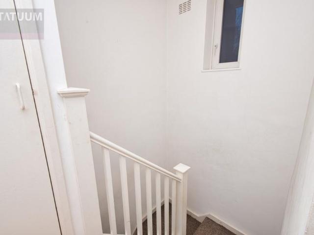 5 bedroom maisonette to rent